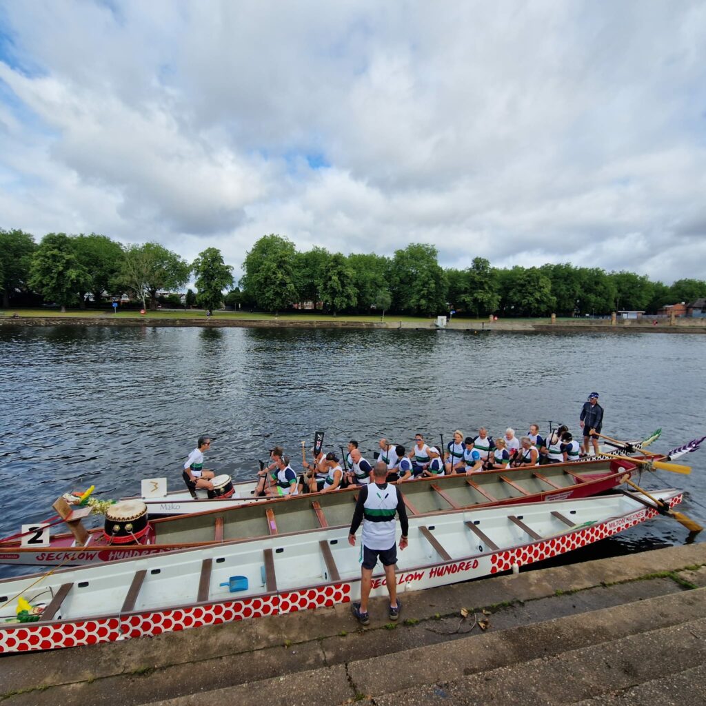 Meet the paddlers of Wraysbury Dragons and Waka Ama | Ian “Fossil ...